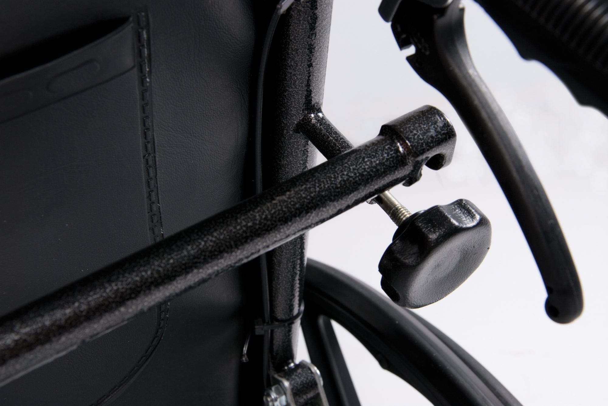 Advantage Recliner – Alpha Medical